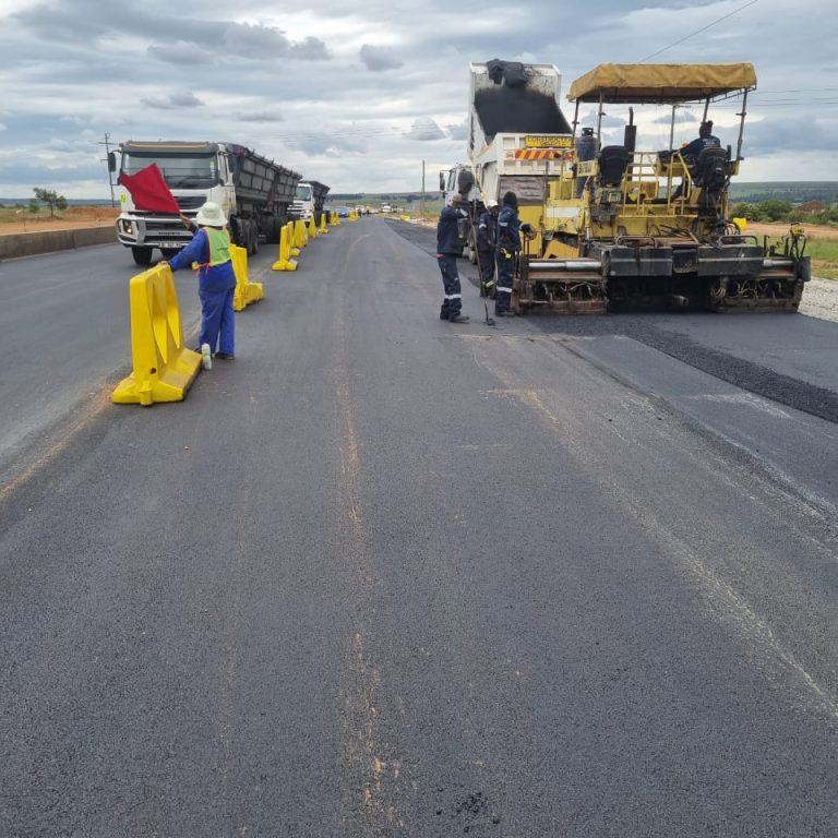 Green Valley Tar Construction & Plant Hire Services 081 477 6382